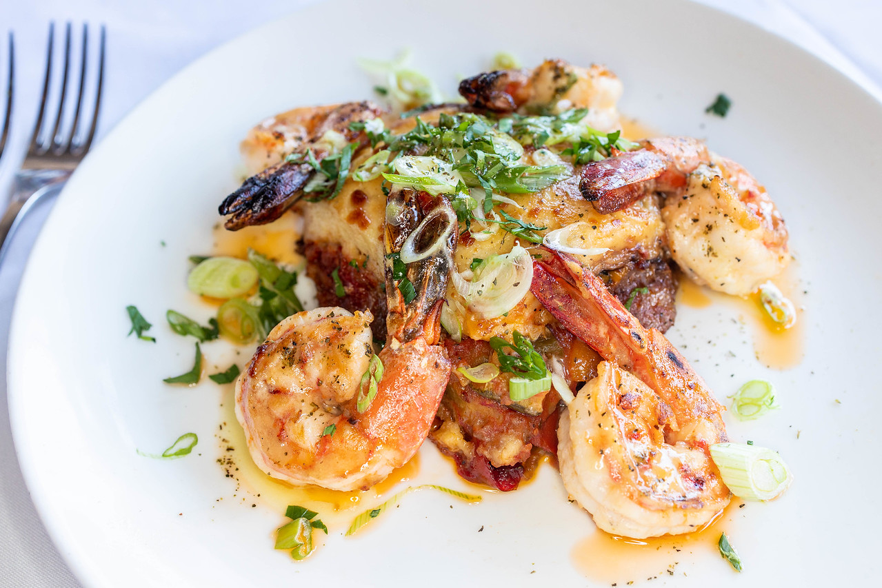 Posh Taverna – Avra :: All Things Andy Gavin